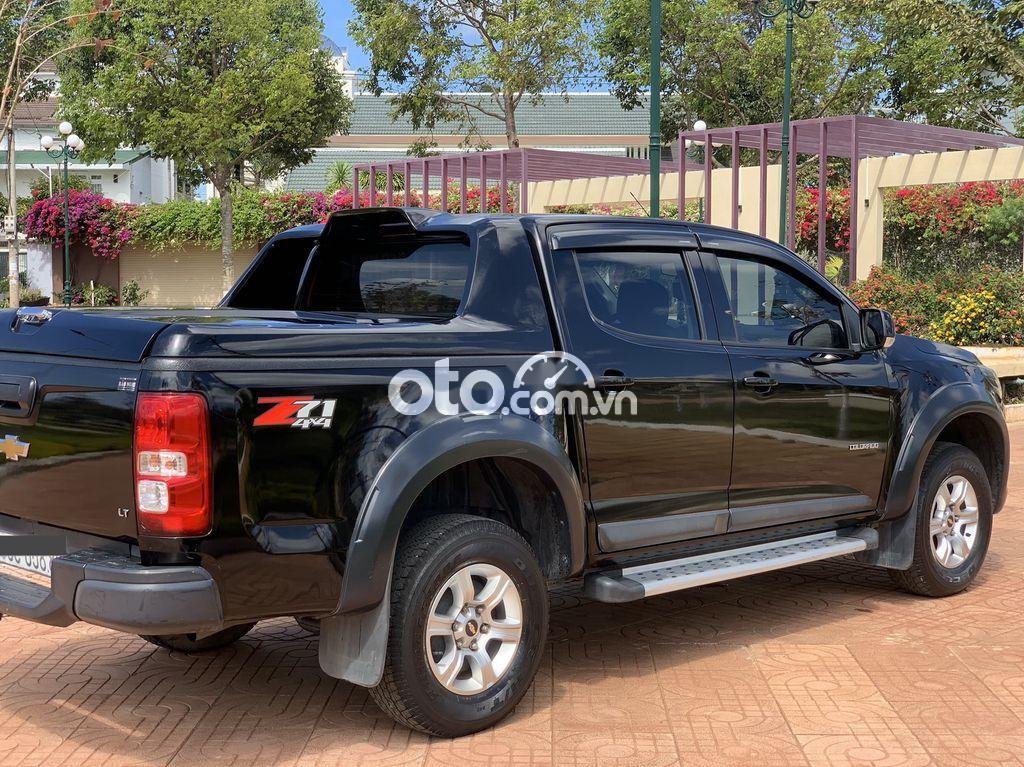Bán Chevrolet Colorado LT 4x4 MT sản xuất năm 2017, màu đen, nhập khẩu ...